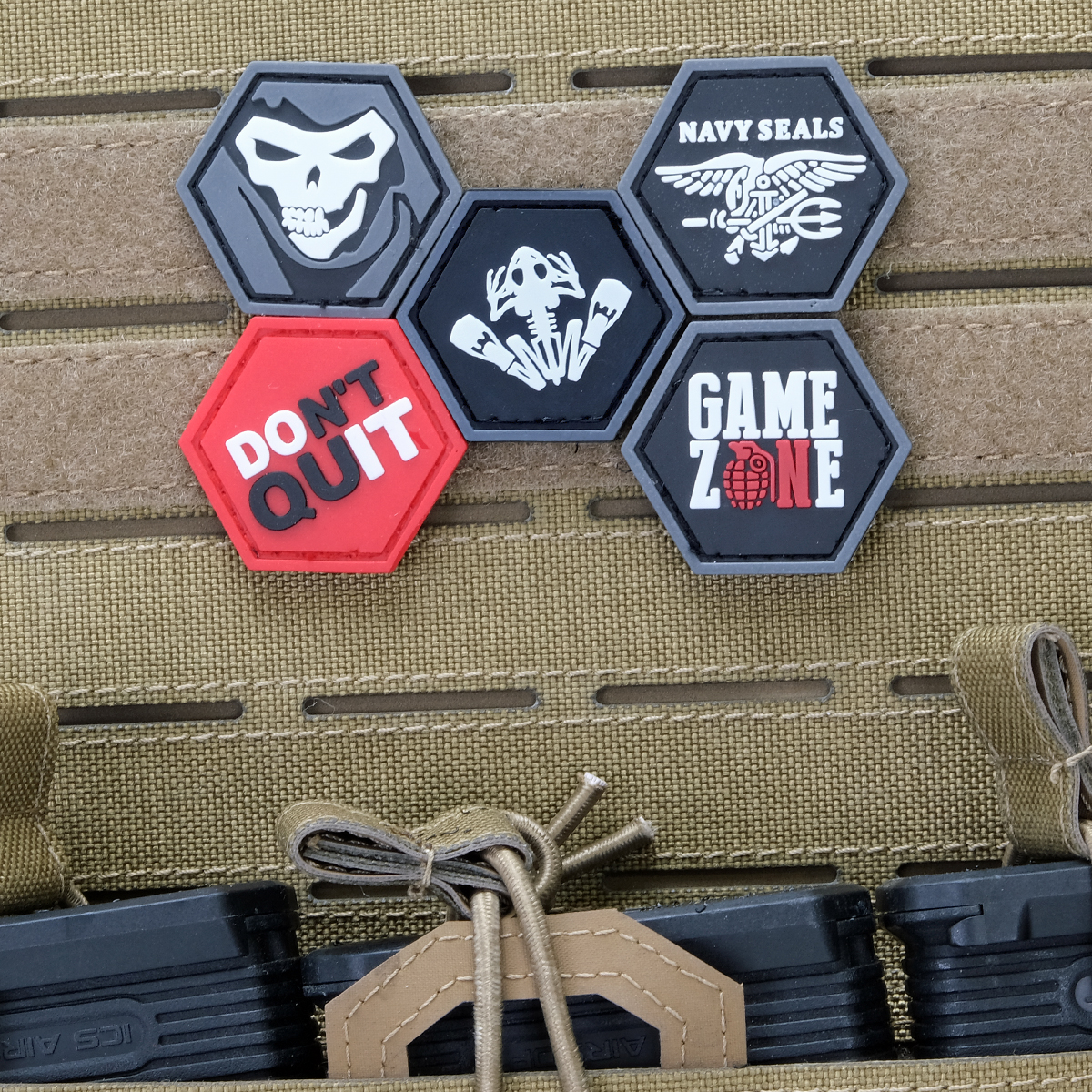 US Navy Seals Skull Frogman White with Flippers Ballistic Hex Patch BH00058